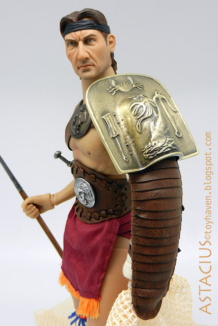toyhaven: Review 2: "Astacius" Kaustic Plastik 1/6 Retiarius 12-inch ...