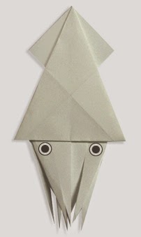 Squid - Easy Origami instructions For Kids