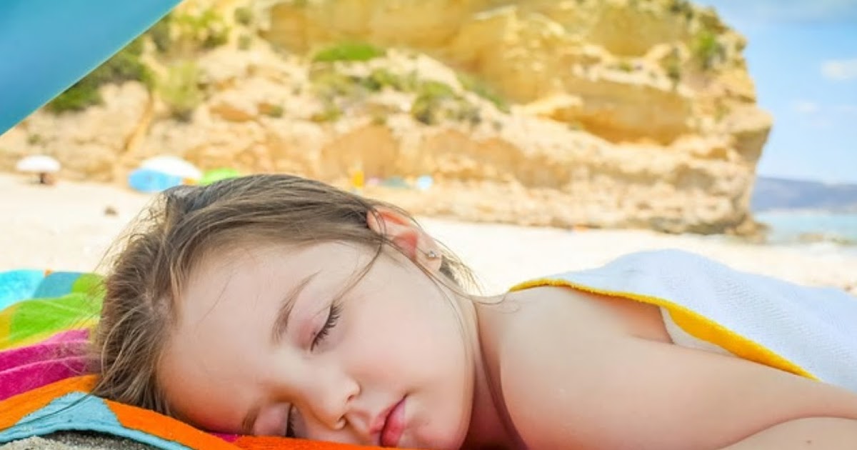 50 Ways to Play on the Beach with Kids