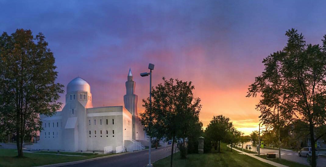 Ahmadiyya Mosques: Baitul Islam - Toronto Ontario Canada