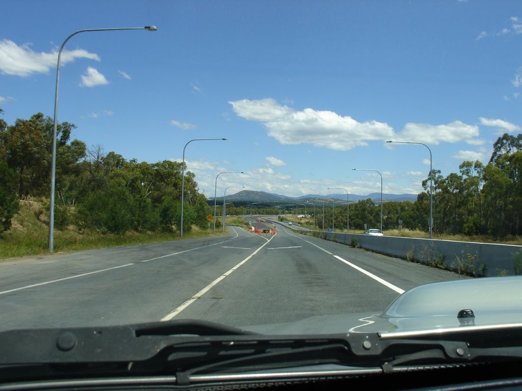 ric on the go: They still can't get the roads right in Canberra (or ...