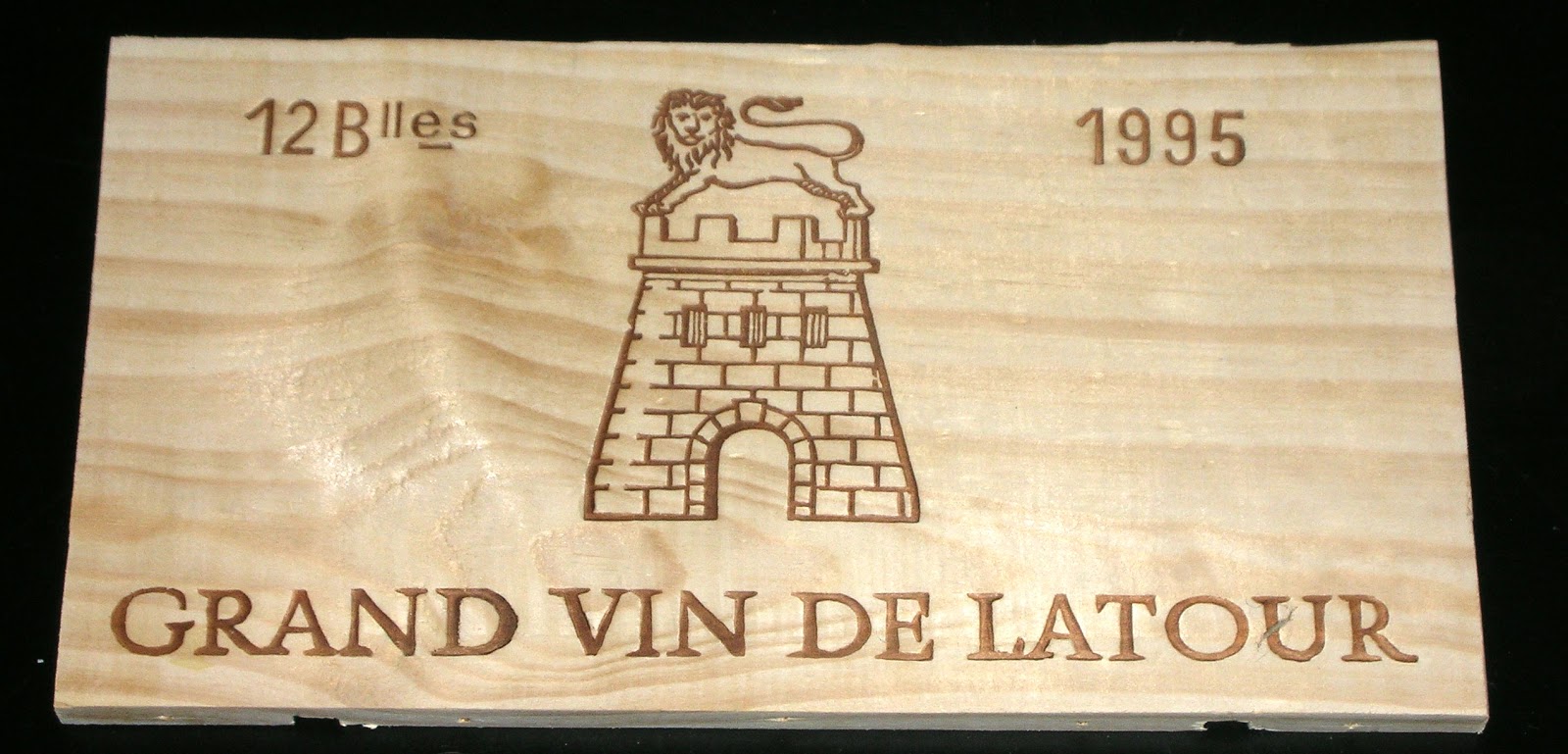 Wooden Wine Boxes & Wine Crates: Wine Crate Design Pictures (Cote of Arms)