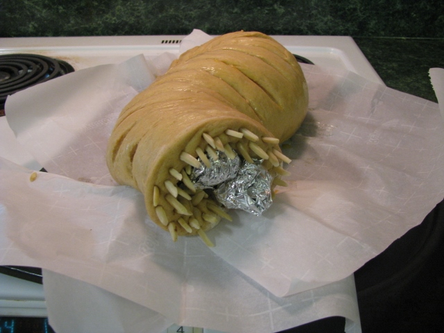 Folk Art and Crafts-Tips and Updates: Sandworm - A Halloween Fun Food