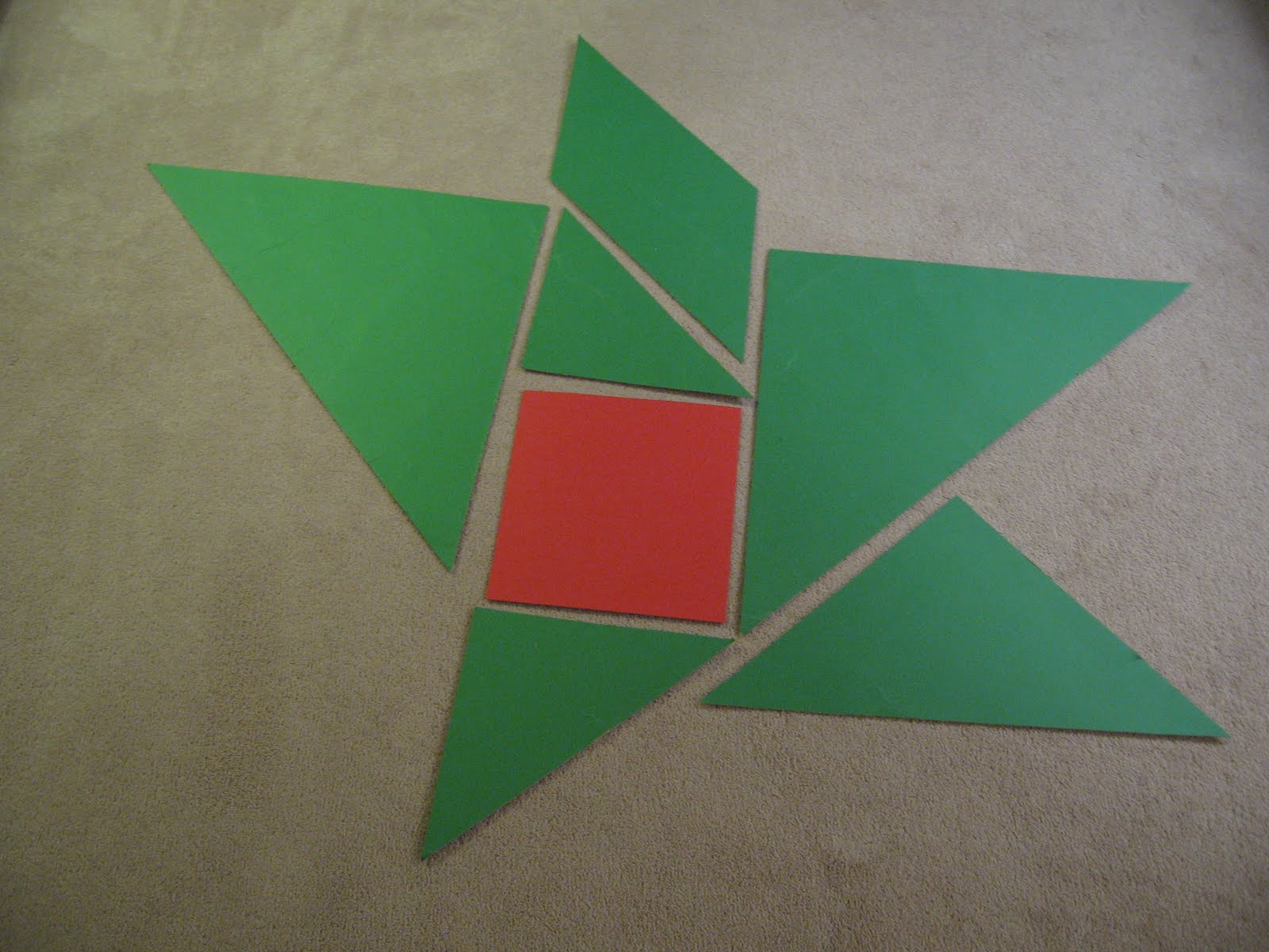 Almost Unschoolers: Christmas Tangrams