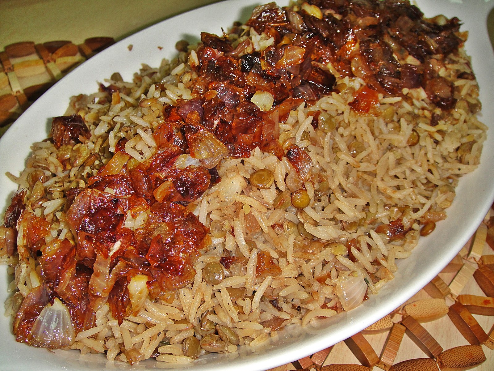Maryam's Culinary Wonders: 346. Mujaddara: Rice Lentil Pilaf