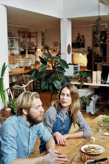 我們看到了。我們是生活@家。: 珠寶設計師Jessica Barensfeld與男友攝影師Simon Howell