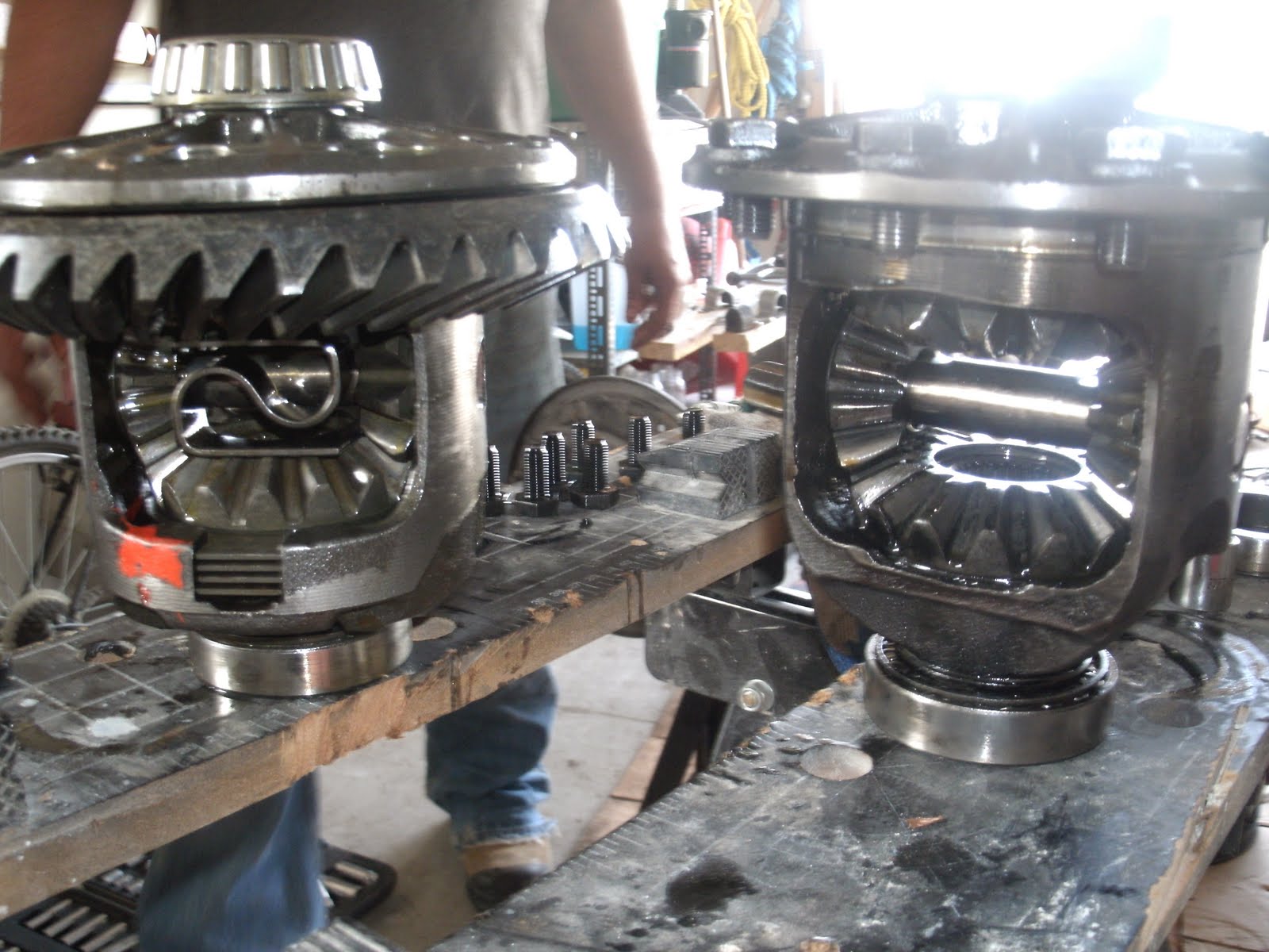 Domobomb's 1979 Camaro Z28: Swapping an Open Rear Differential into a ...