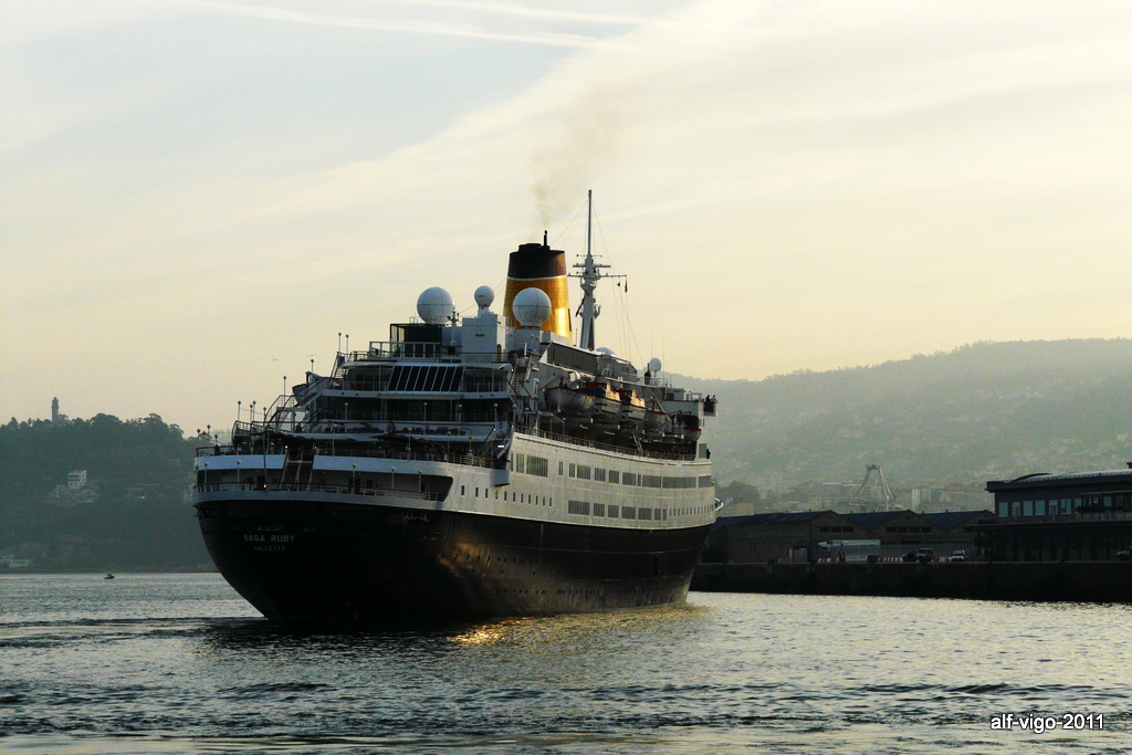 ALF Y SU MUNDO NAVAL: MS SAGA RUBY