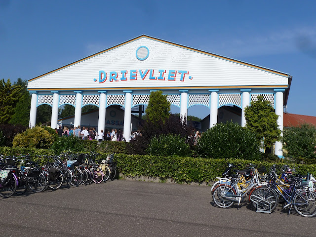 Kee Hua Chee Live!: DRIEVLIET IS THE BEST THEME PARK IN THE HAGUE AND ...