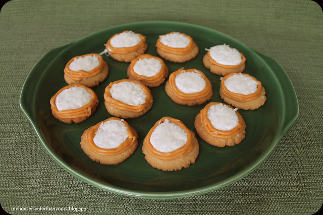 *~my house is cuter than yours~*: Marshmallow Butterscotch Snowcap Cookies