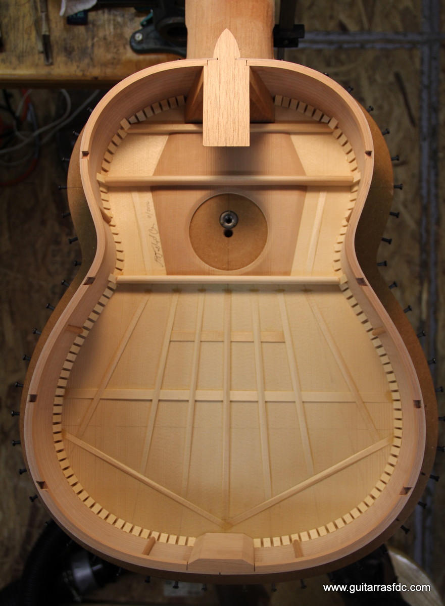 Luis Fernández de Córdoba, luthier: Different bracing patterns