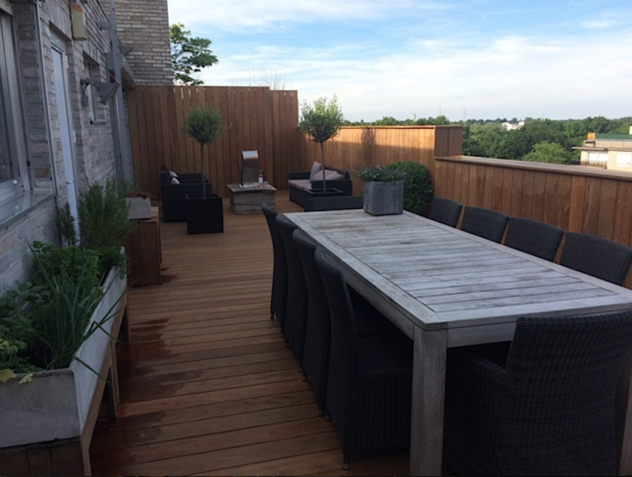 Hoe wordt een dakterras gelegd? | De Terrasreiniger