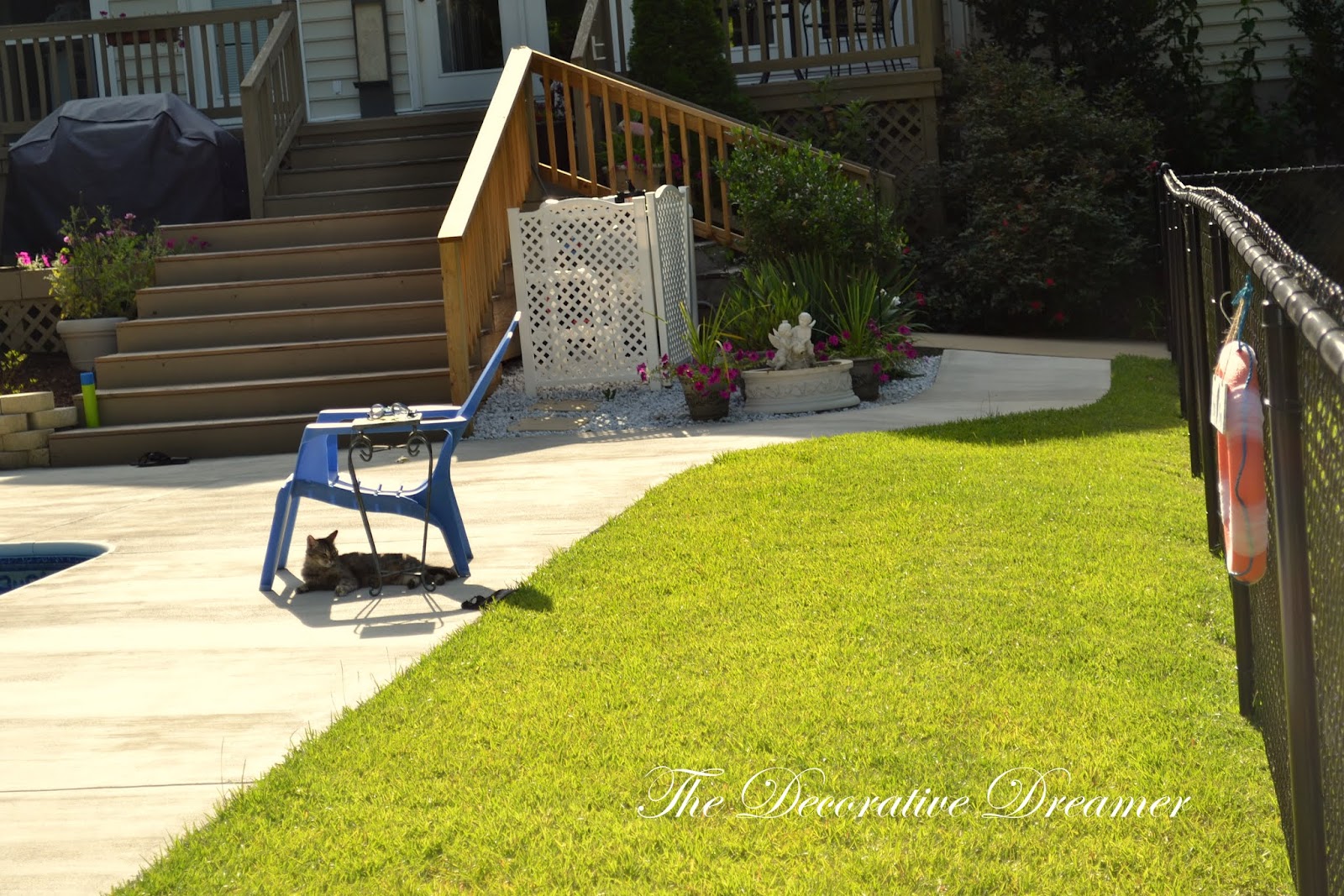 The Decorative Dreamer: My Pool Noodle Project