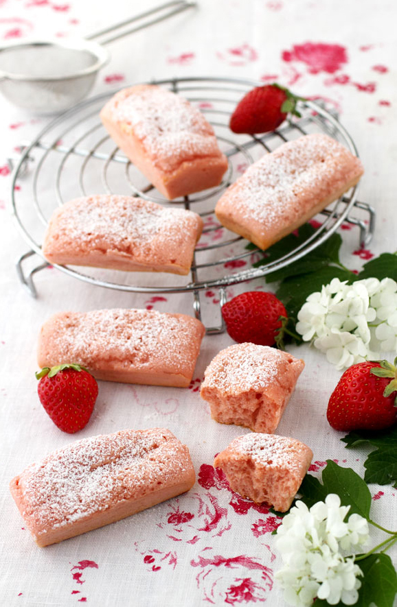 Les Biscuits Roses de Reims