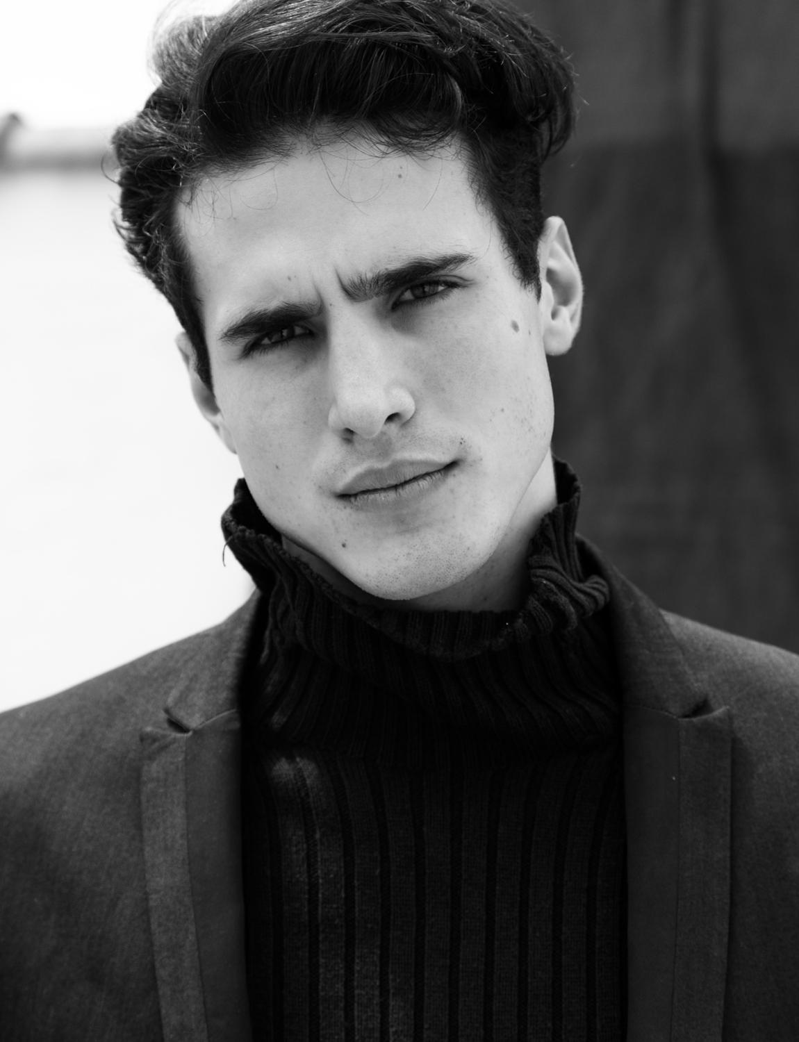 Lucas Pacheco para VICTOR Magazine Julio 2016 por Jeff Segenreich