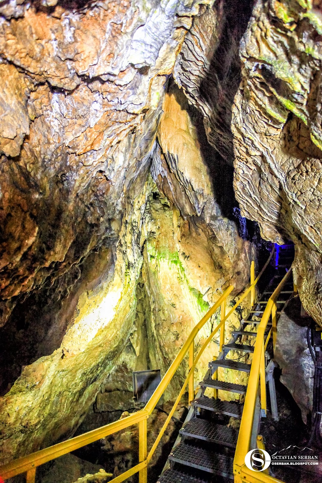Octavian Serban: In and out to Ialomicioara Cave...