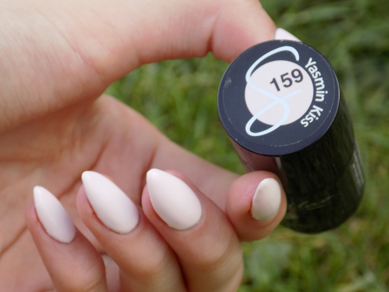 Semilac 159 Yasmin Kiss - Ksanaru