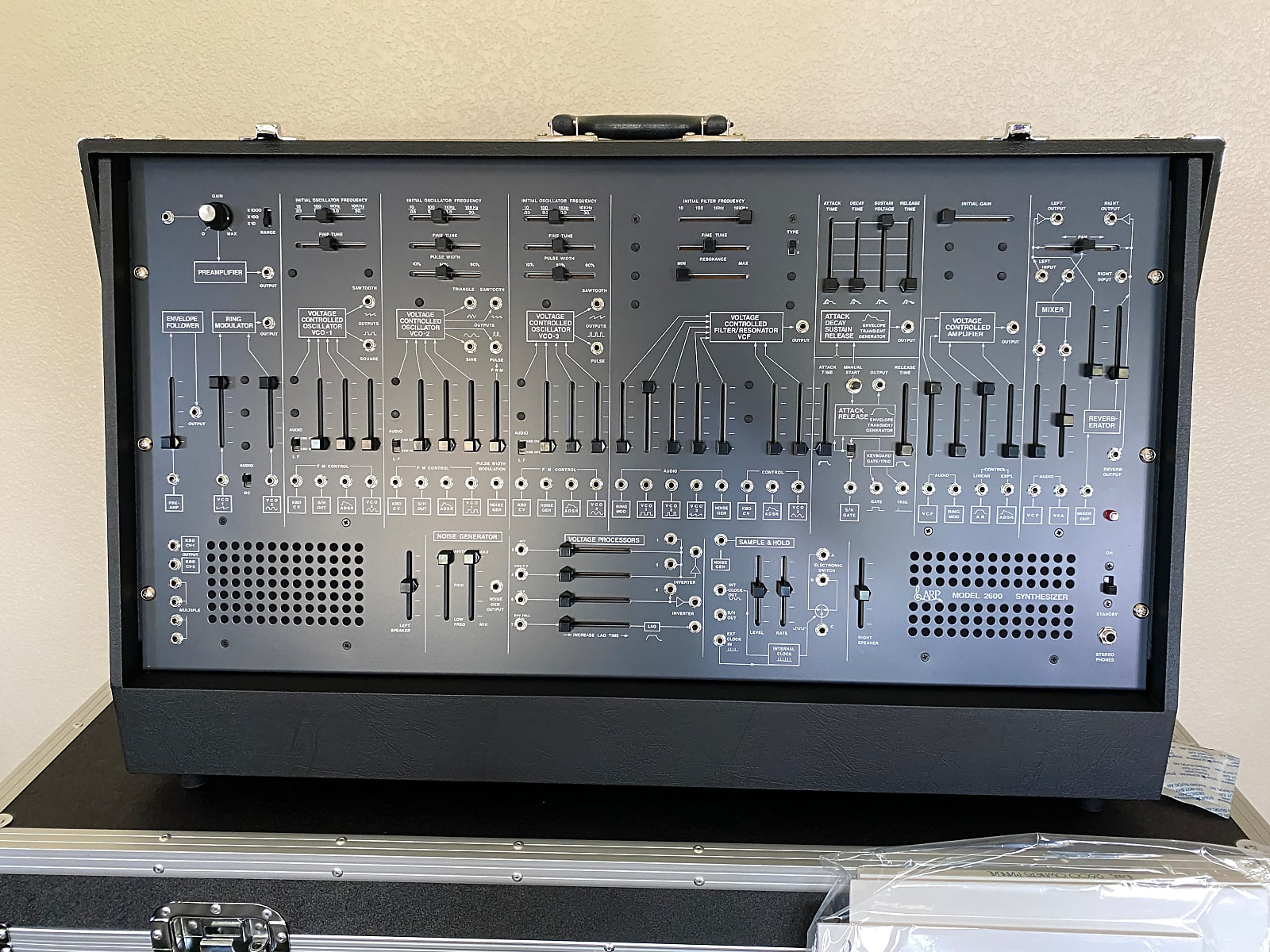 MATRIXSYNTH: Korg ARP 2600 FS Semi-Modular Synthesizer [Los Angeles]
