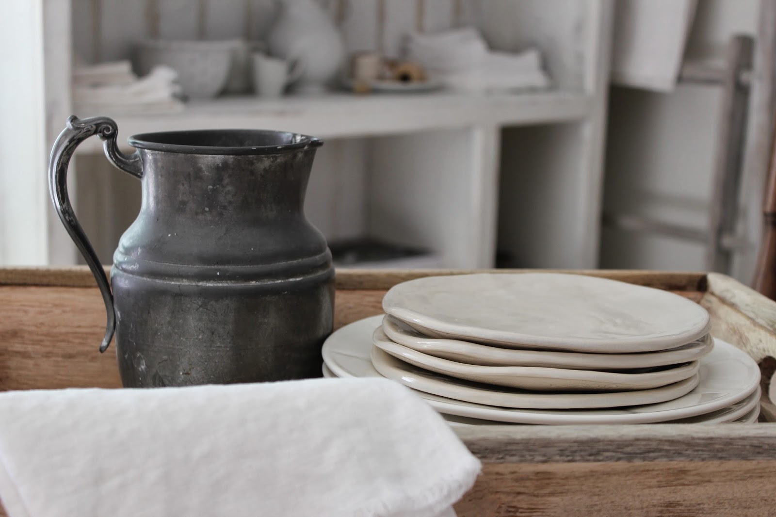 Burlap Luxe: Whats Important in a Rustic Rural Cottage