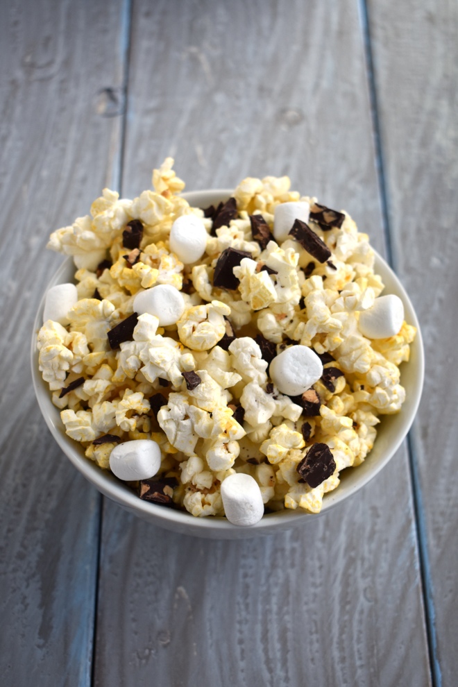 5 Healthier Popcorn Mix-ins | The Nutritionist Reviews