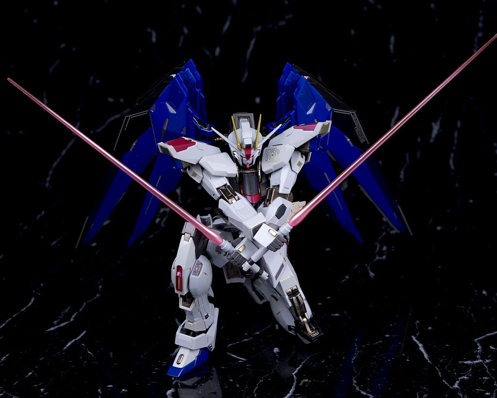 [ Review ] - Metal Build - Freedom Gundam Concept 2