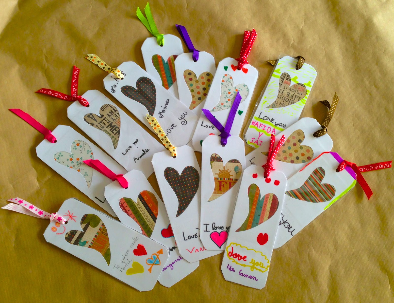 EL BLOG EN ASCUAS: MARCAPÁGINAS CON AMOR