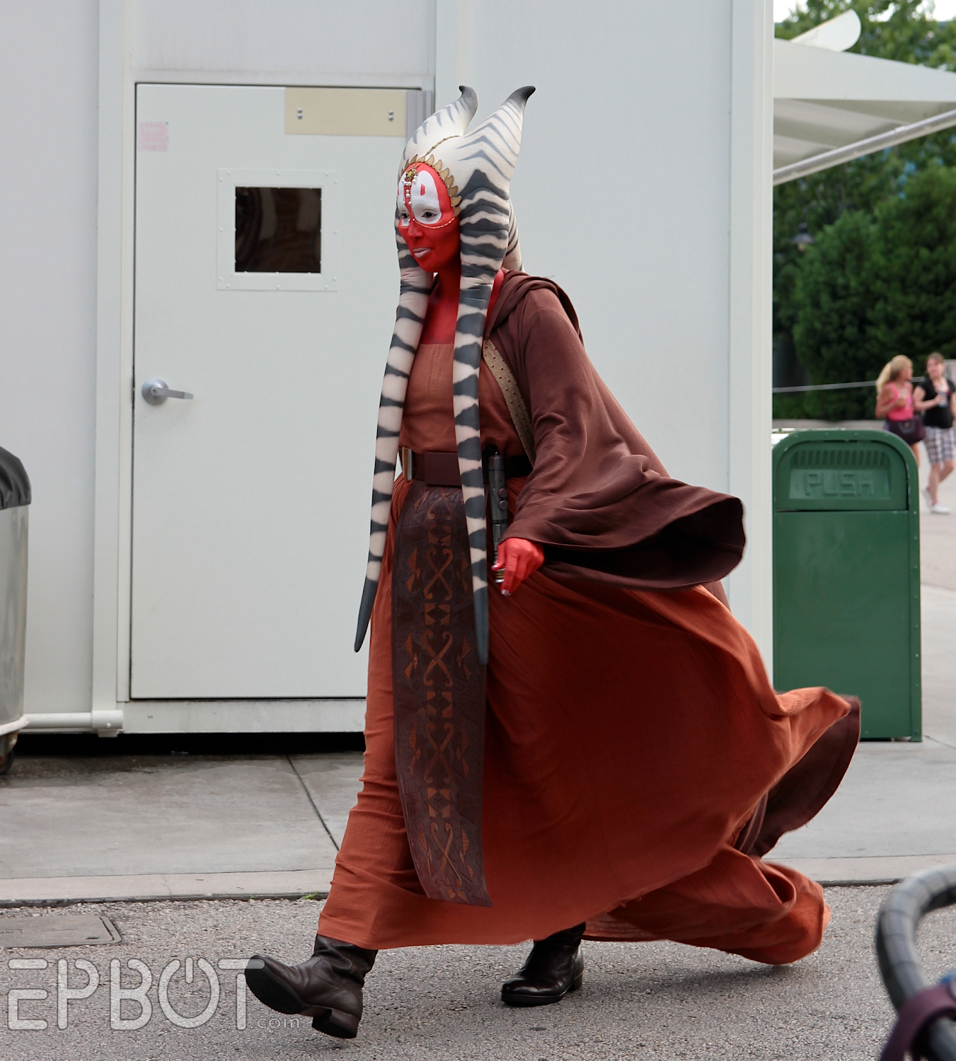 Shaak Ti Costume