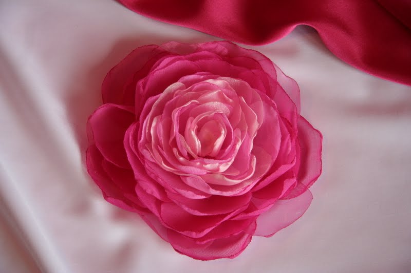 Auduma ziedi: Rozā zieds