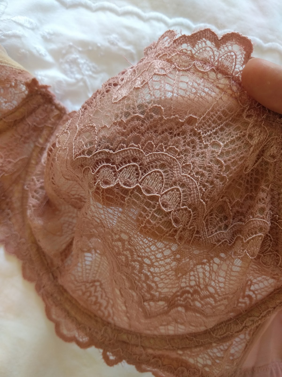 Asos: You... Really Didn't Even Try this Time — Asos Fuller Bust Fan ...