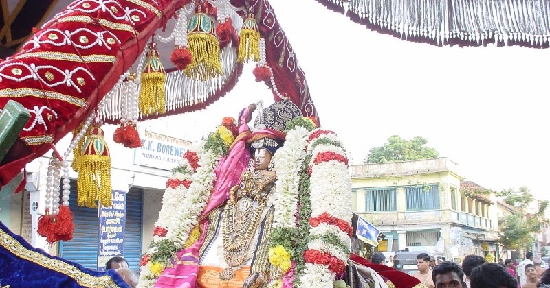 Kairavini karaiyinile - திரு அல்லிக்கேணி குளக்கரையோரம்: Thirumayilai ...