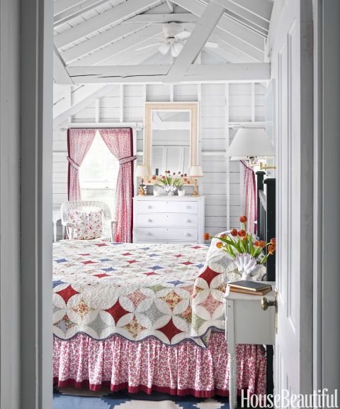 Hydrangea Hill Cottage: Alexandra Stoddard