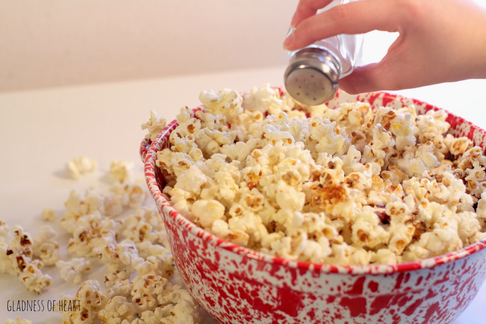 Gladness of Heart: Day 26: Favorite Recipe Old Fashioned Kettle Corn