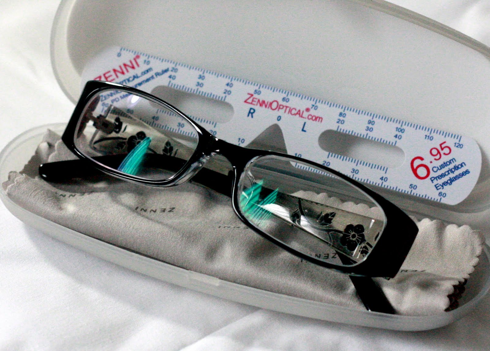 From Yours Truly,: Affordable Eye-wear (Zenni Optical)