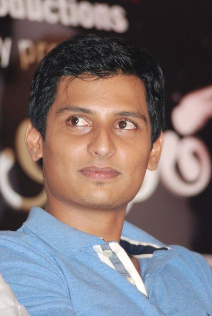 Jeeva Latest Stills - andhraidle