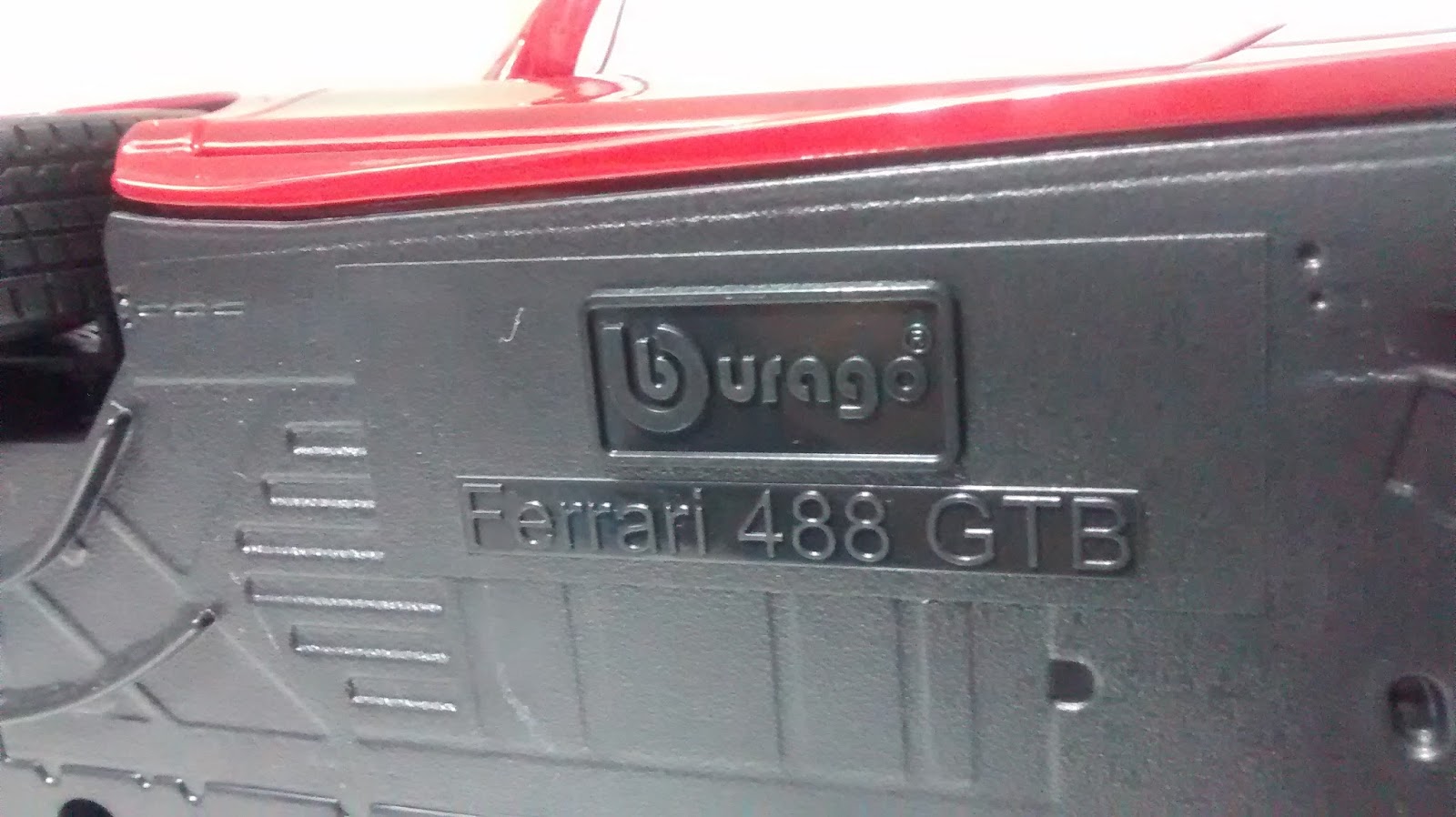 Garagem do Paulo Sípoli: Ferrari 388 GTB 1/18