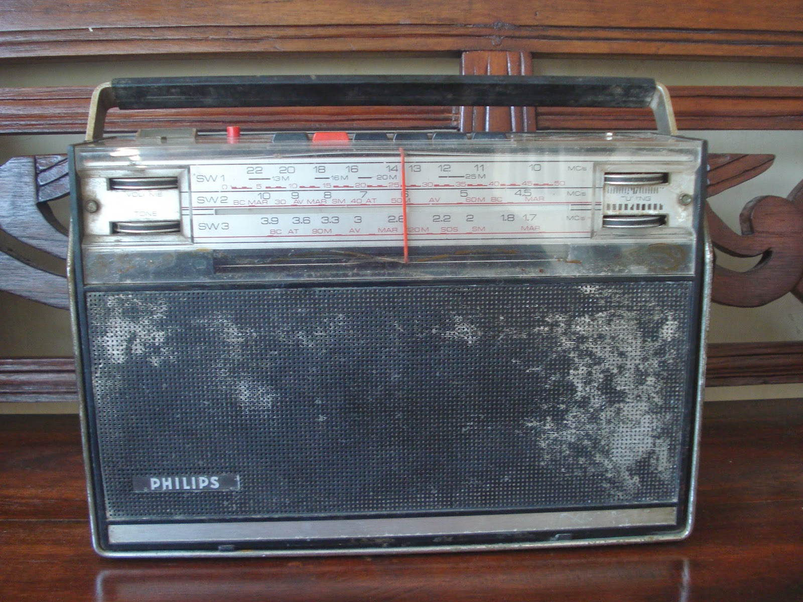 BANYUMAS ANTIK: RADIO PHILIPS JADUL HITAM*SOLD*