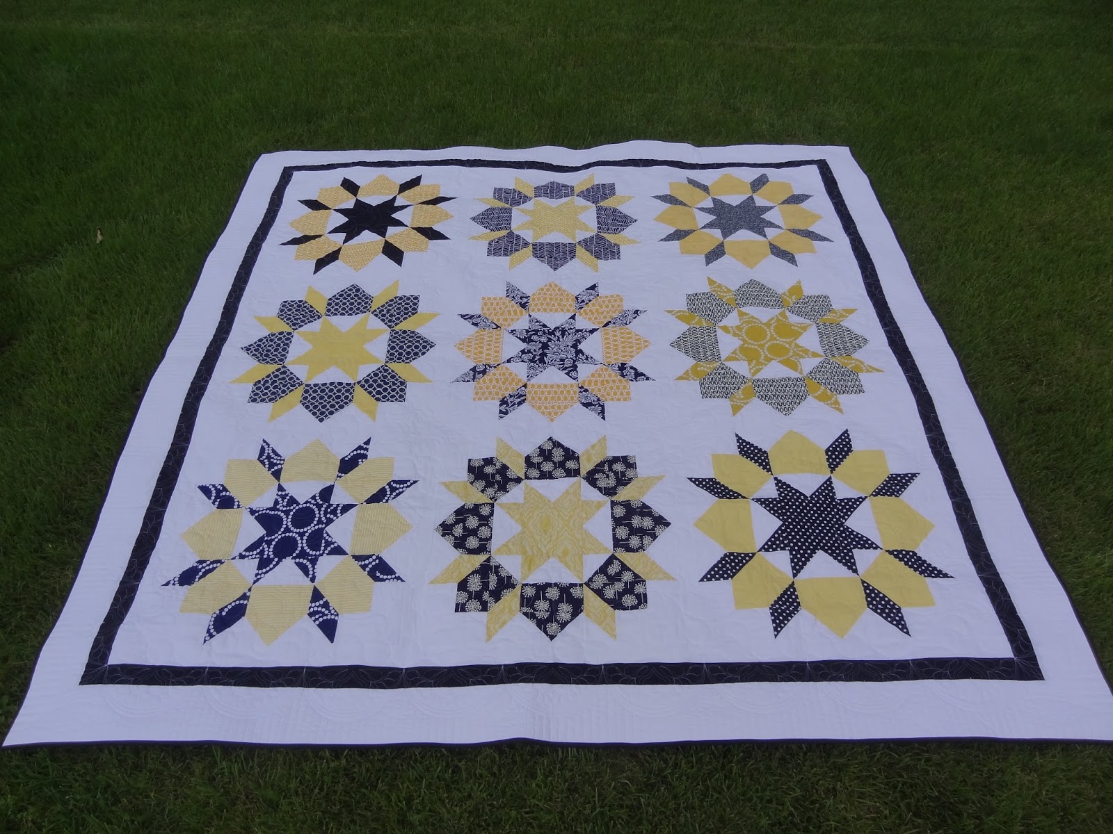 Mama Spark's World: The Swoon Wedding Quilt