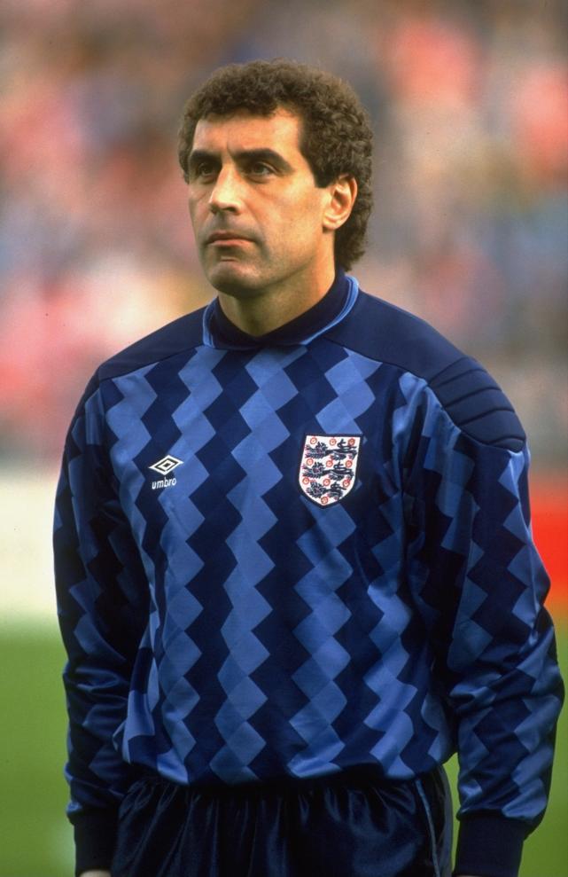 Enciclopedia de Futbolistas: Peter Leslie Shilton