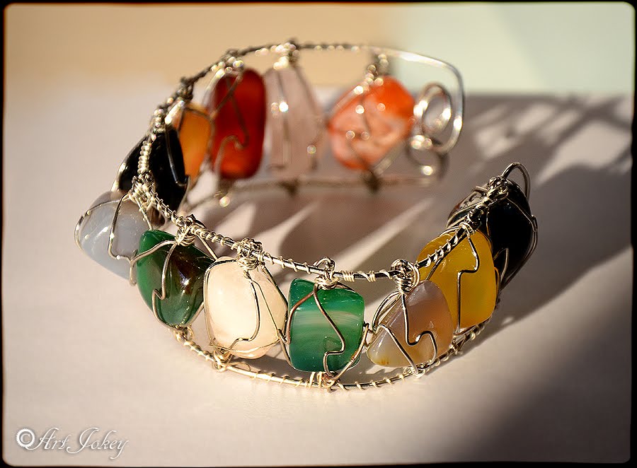 artjokey bijoux box: bratara handmade "Color Me Softly"