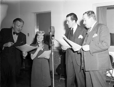 Les belles histoires des pays d'en haut: 1939 - Radio