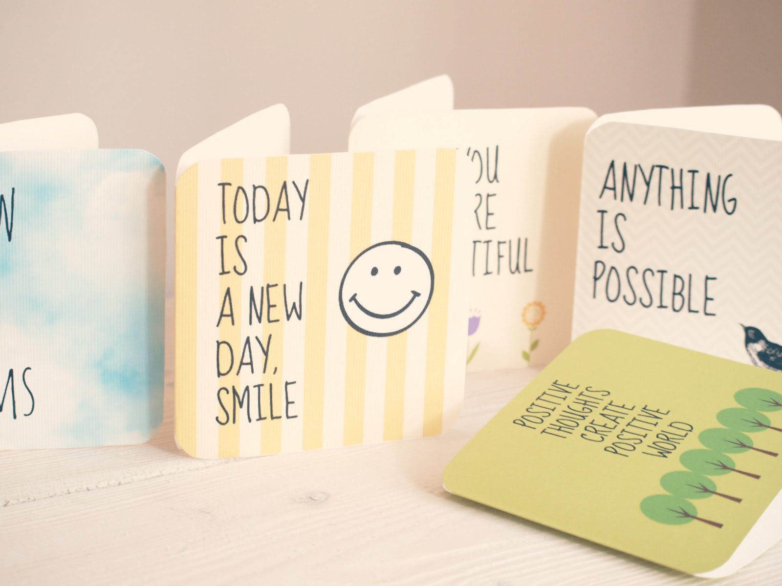 Meshka Design: Make someone happy - positive printable cards