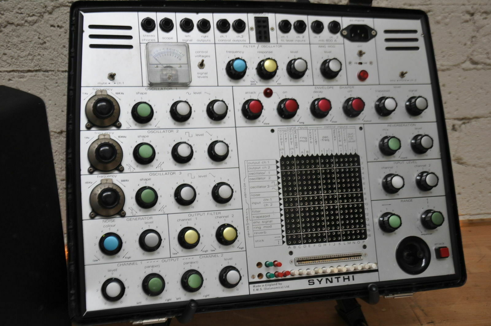 MATRIXSYNTH: EMS SYNTHI A VINTAGE ANALOG SYNTHESIZER