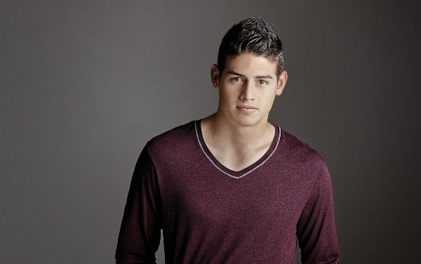 The Deluxe Delight Blog.: James Rodriguez models underwear brand.