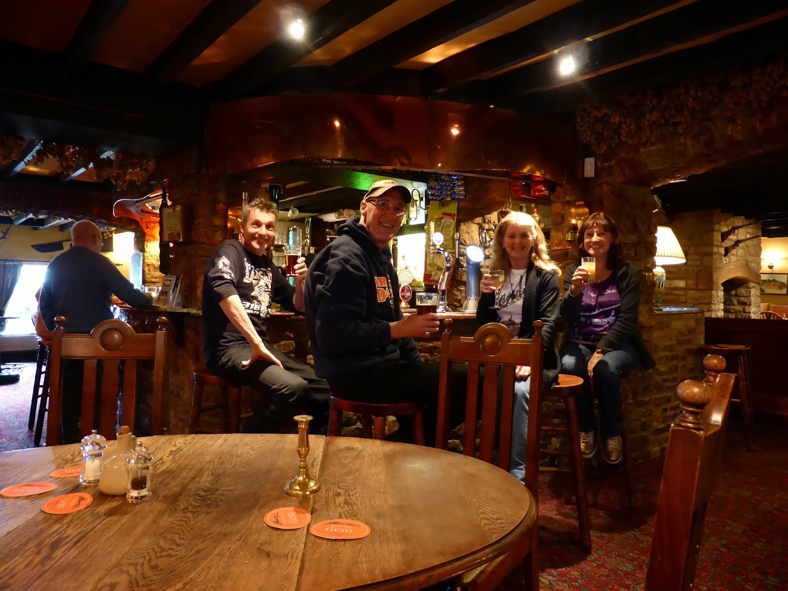 Slingin' around the World lookin' for Beavers and Royals