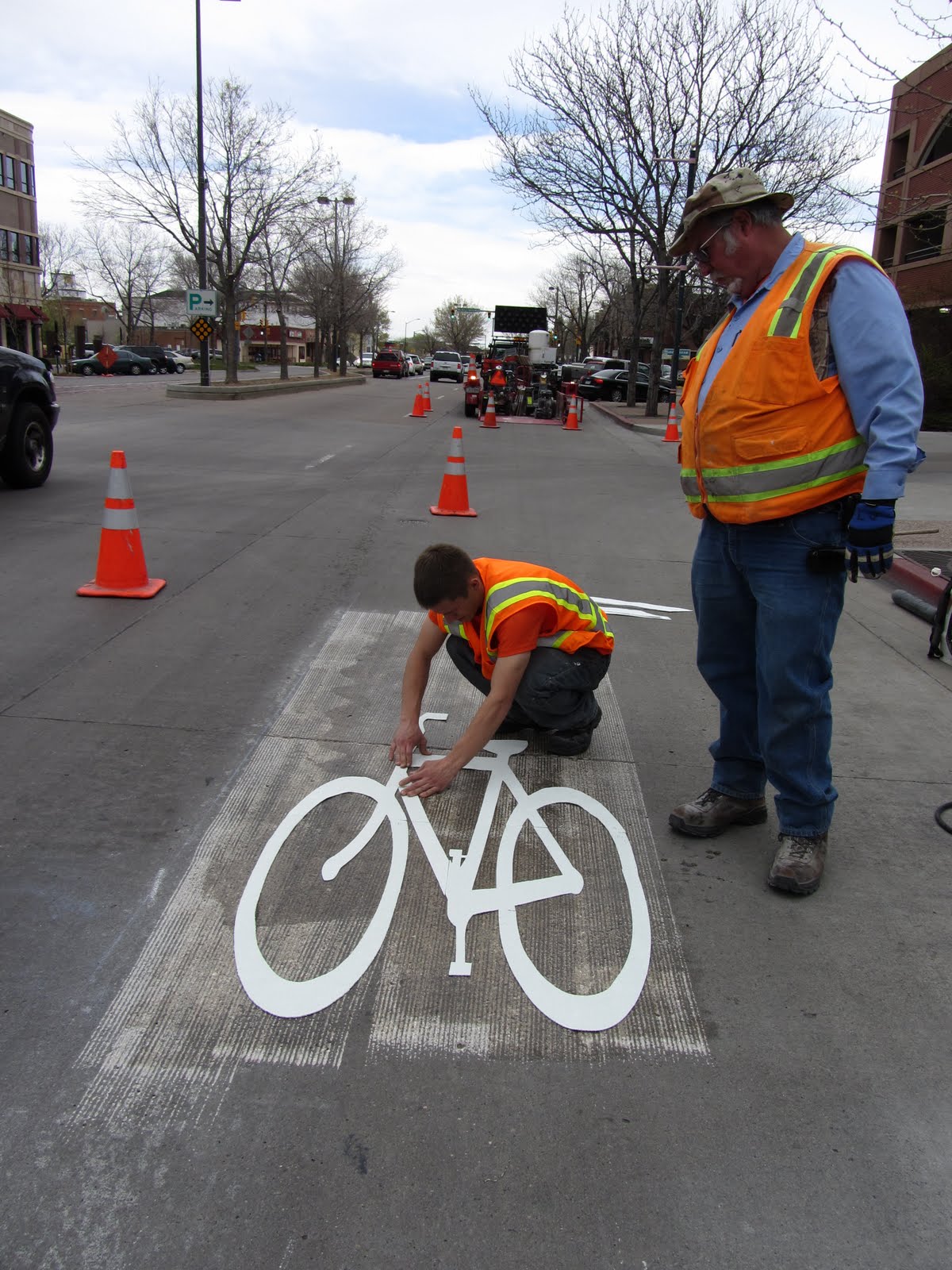 Fort Collins' Platinum Bike Plan: Mountain Avenue Sharrows (Shared Lane ...