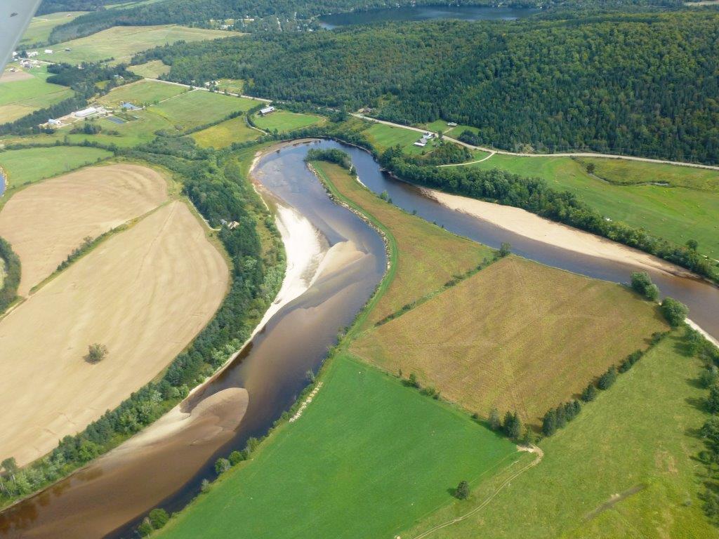 Gravoline : La rivière rouge au Québec