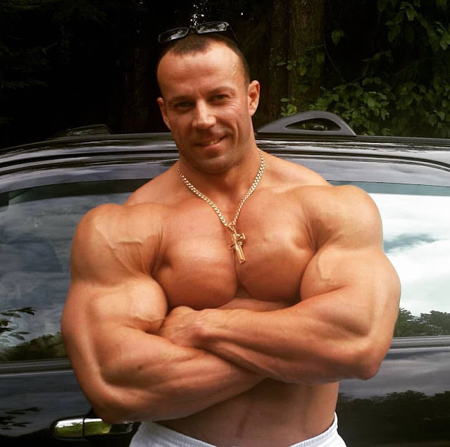 Muscle Lover: Belarusian IFBB Pro bodybuilder Alexey Shabunya