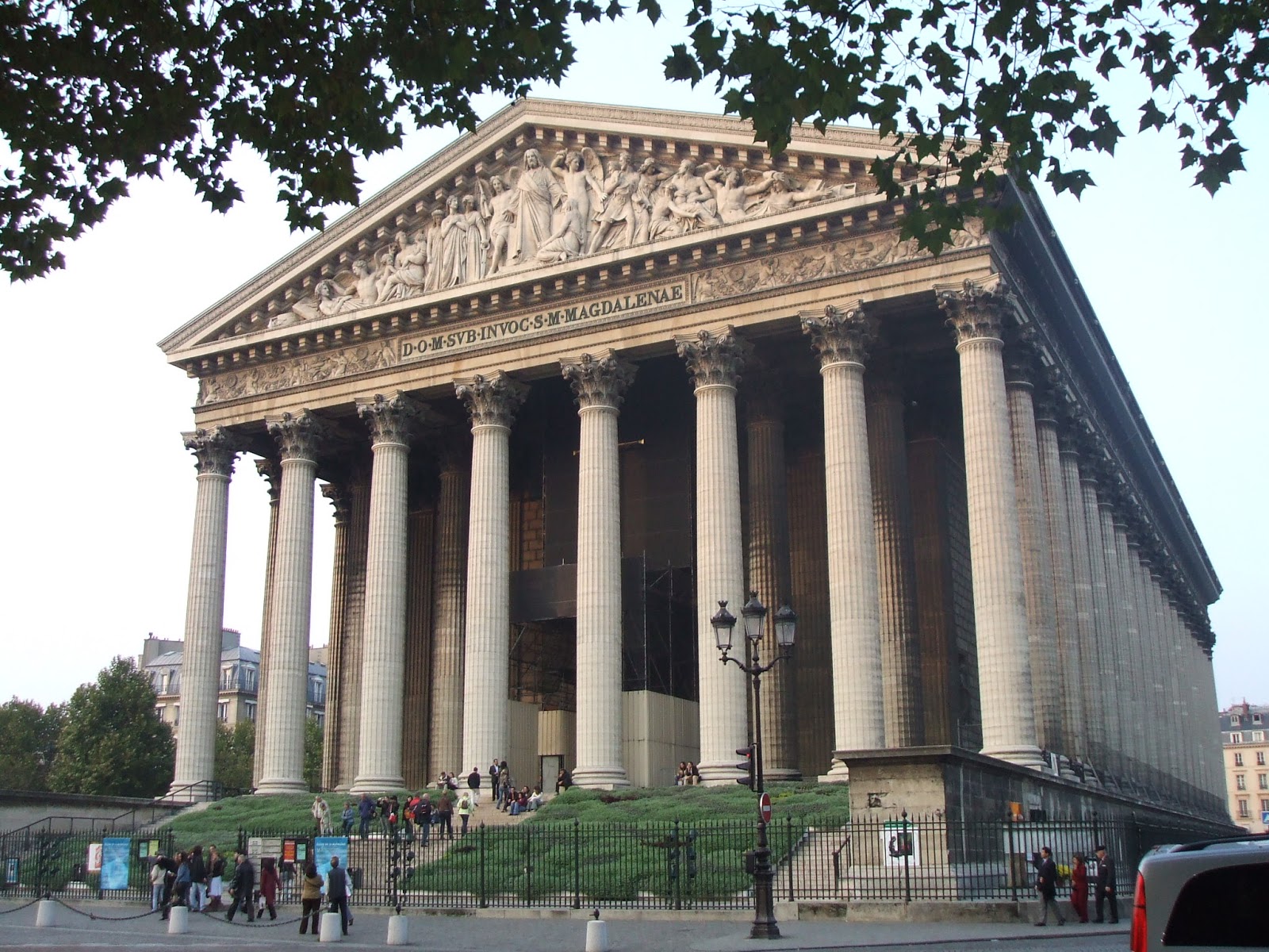 PIAZZAROTONDA: ARQUITECTURA NEOCLÁSICA