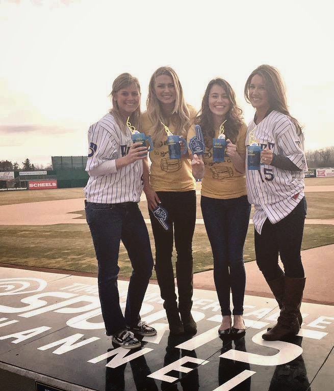 THE APPRECIATION OF BOOTED NEWS WOMEN BLOG : emily deem