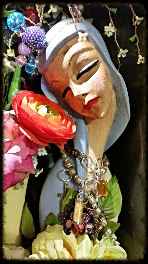 WhisperingGypsy Studios: Mother Mary Shrine with Rosary Box